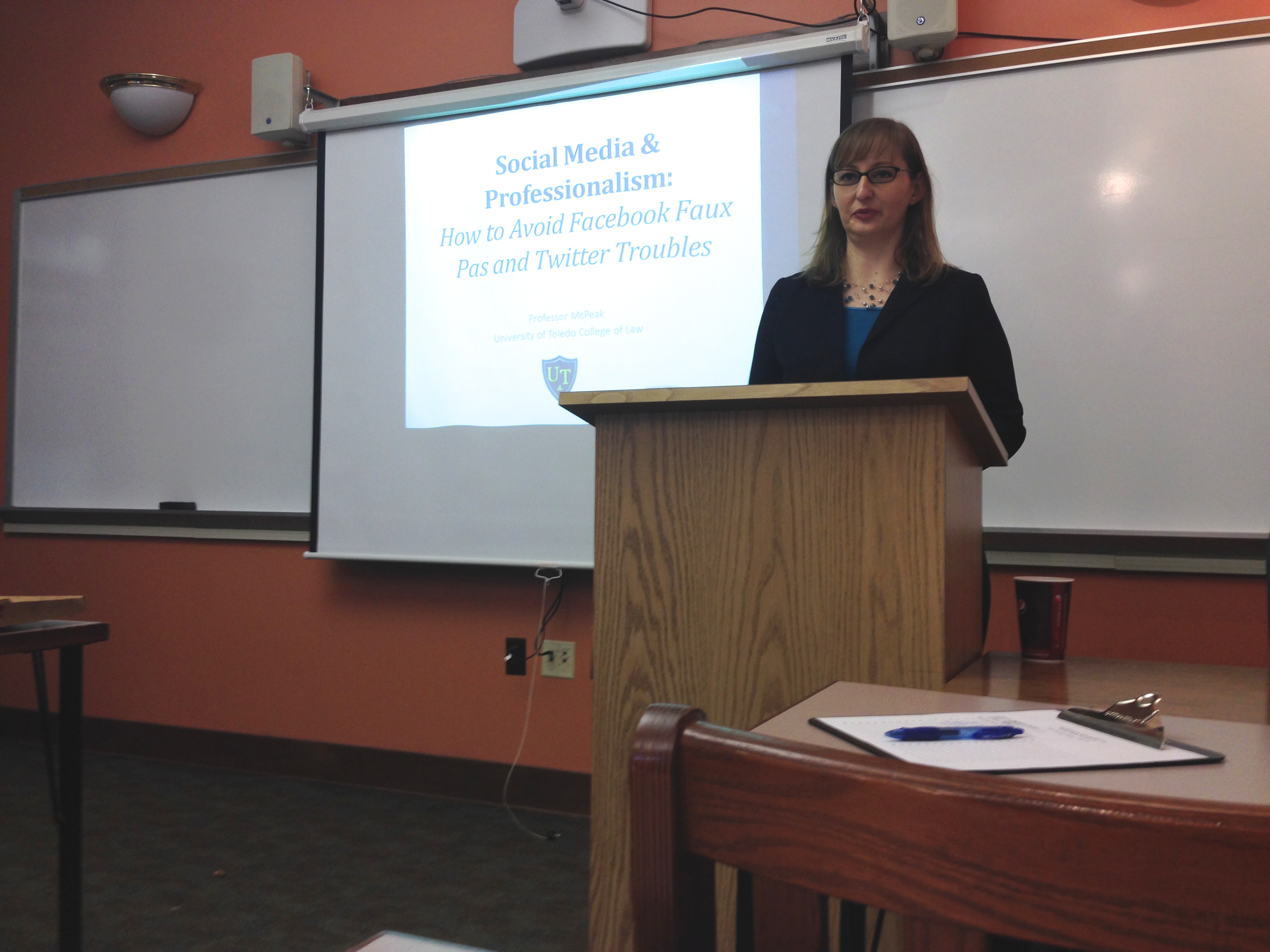 Law professor speaks on importance of social media professionalism ...