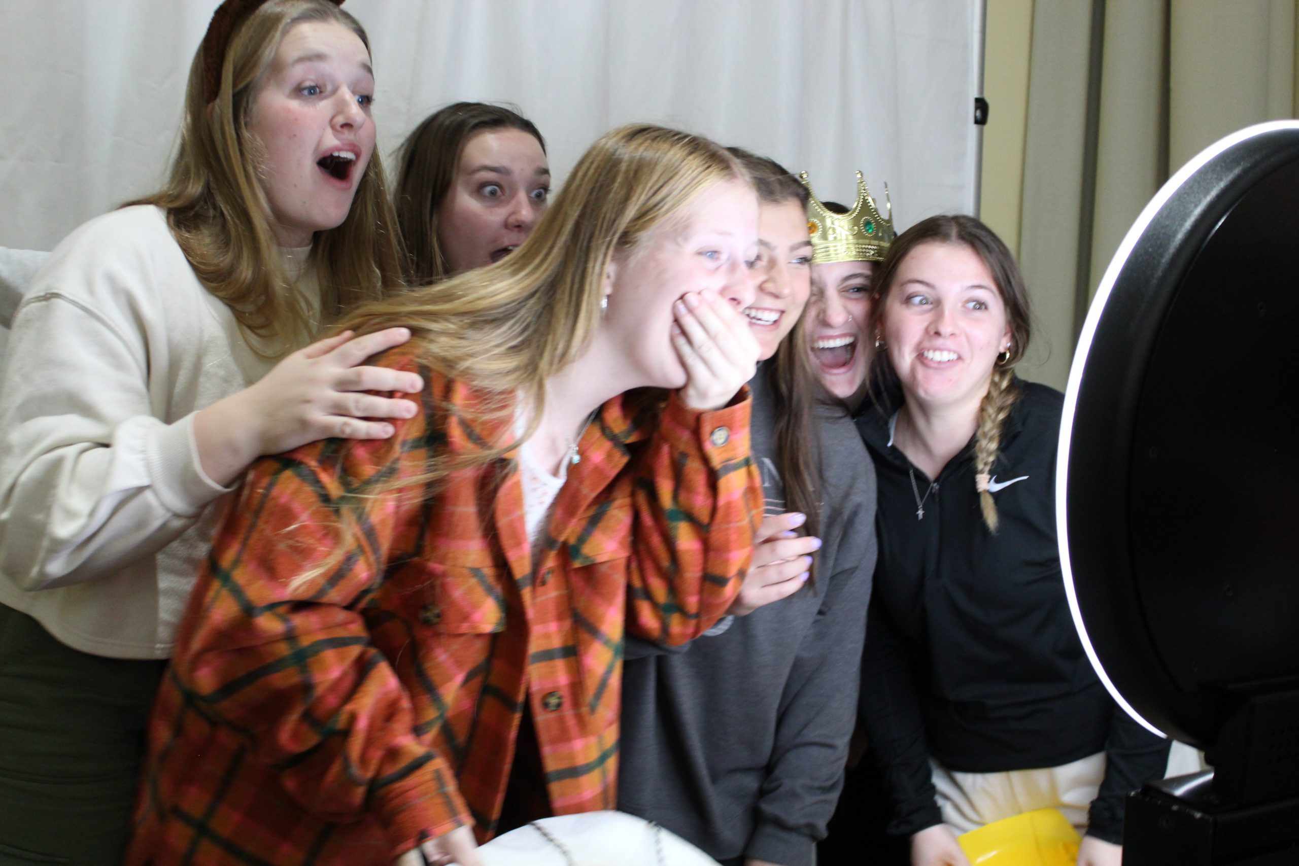 Photos: Union Board Hosts Fall Fest – The Albion College Pleiad Online